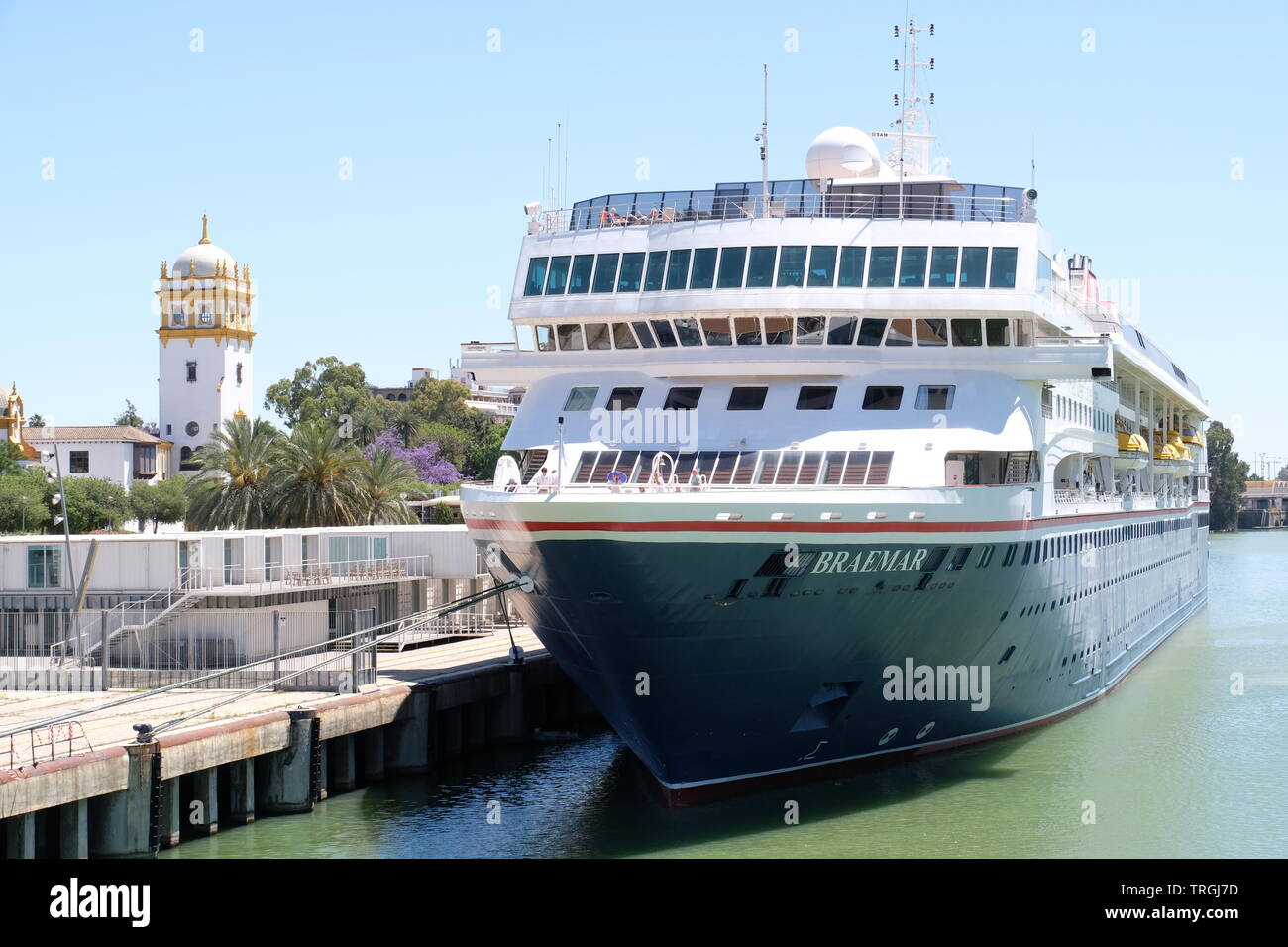 Ms braemar hi-res stock photography and images - Alamy
