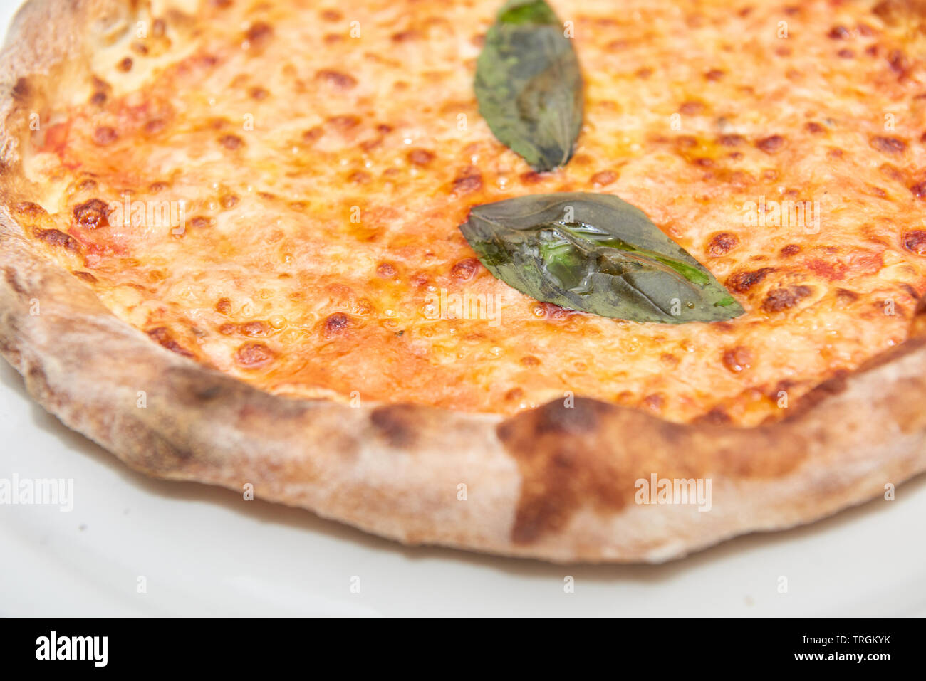 Italian restaurant food hi-res stock photography and images - Alamy