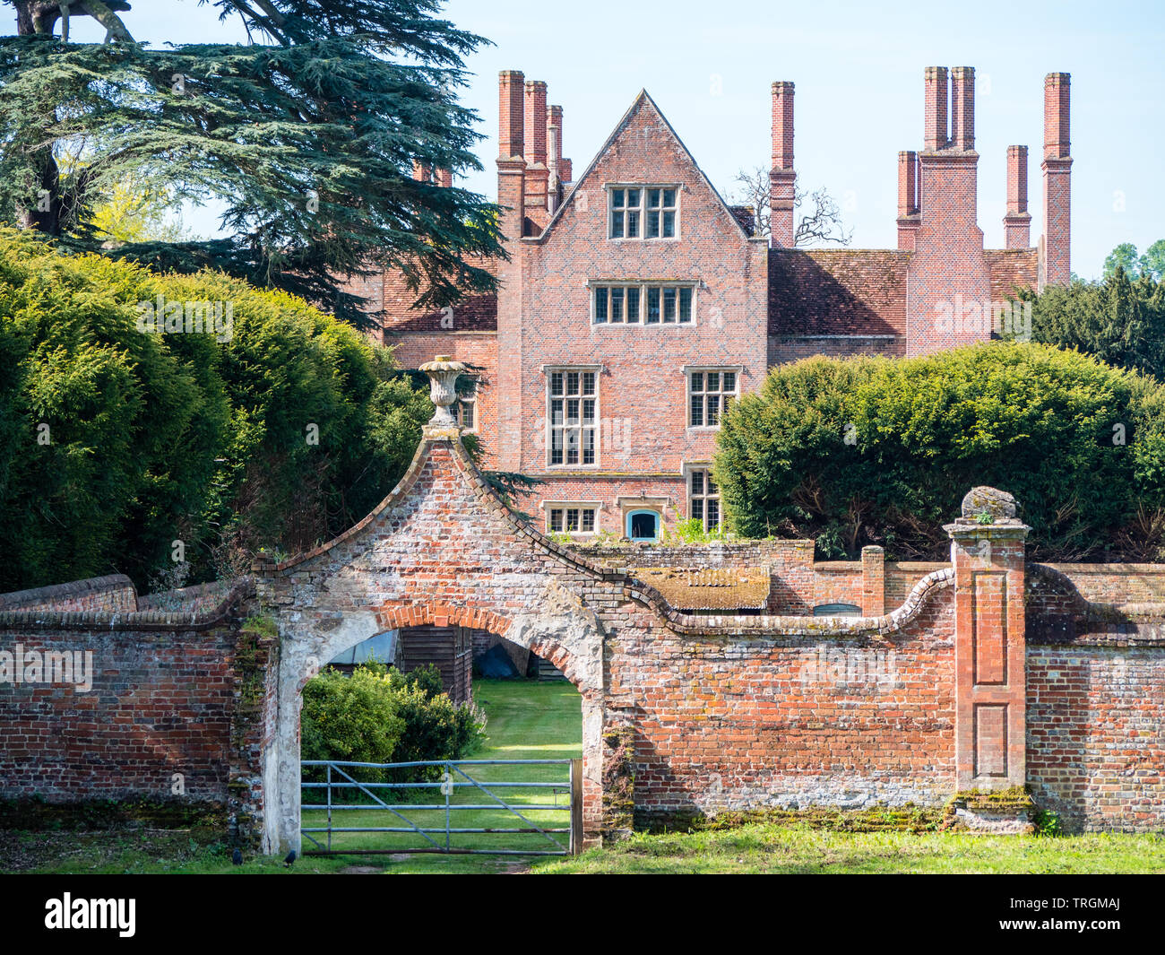 Toad Hall, Mapledurham House ,a Elizabethan house, Mapledurham Village ...