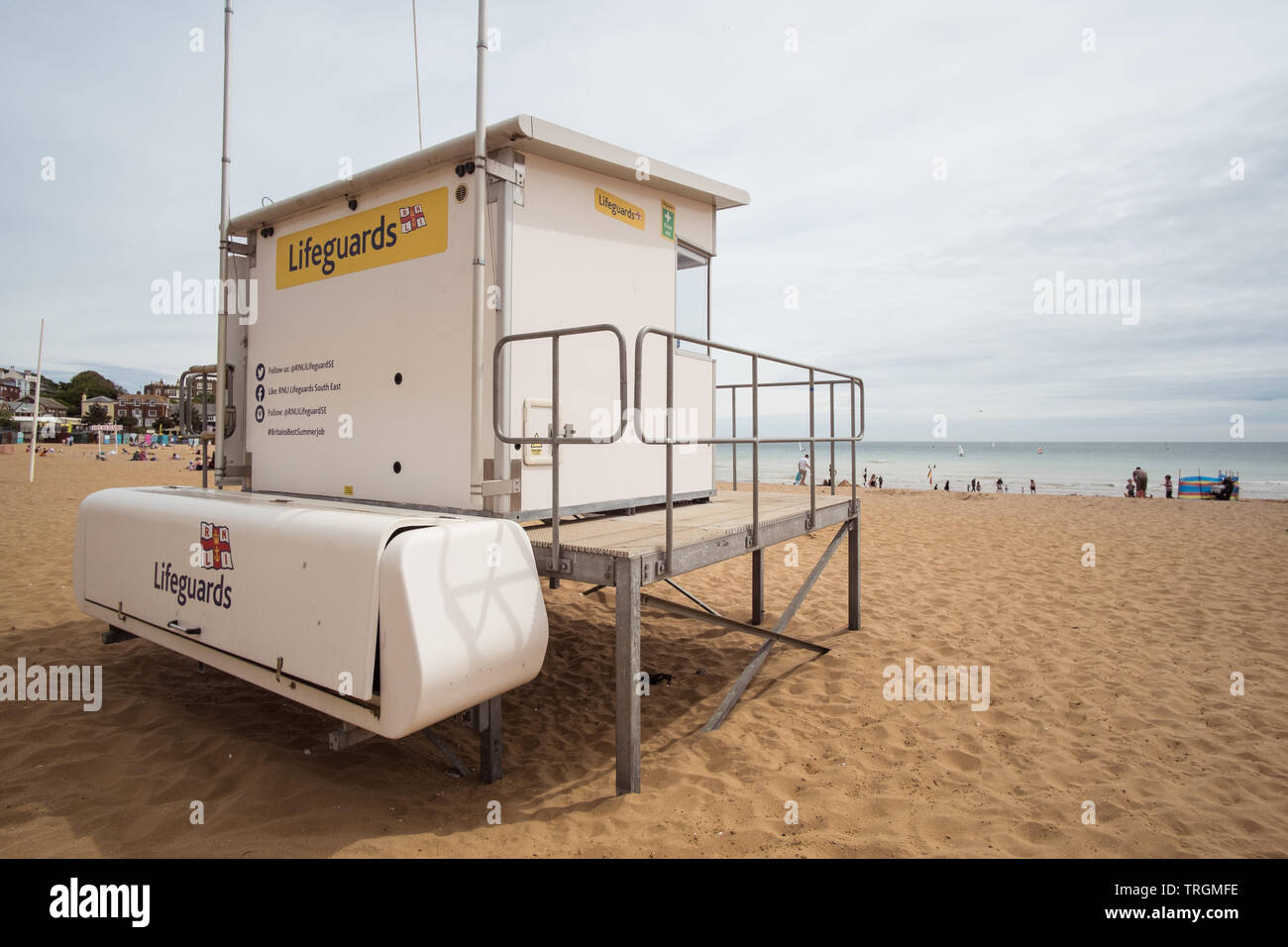 Tidal pool broadstairs hi-res stock photography and images - Alamy