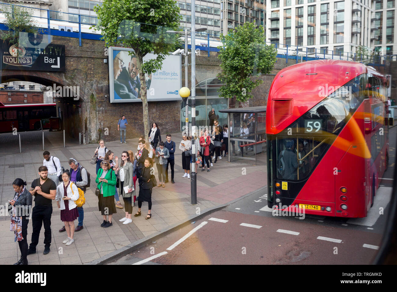Bus stop queue aerial hi-res stock photography and images - Alamy
