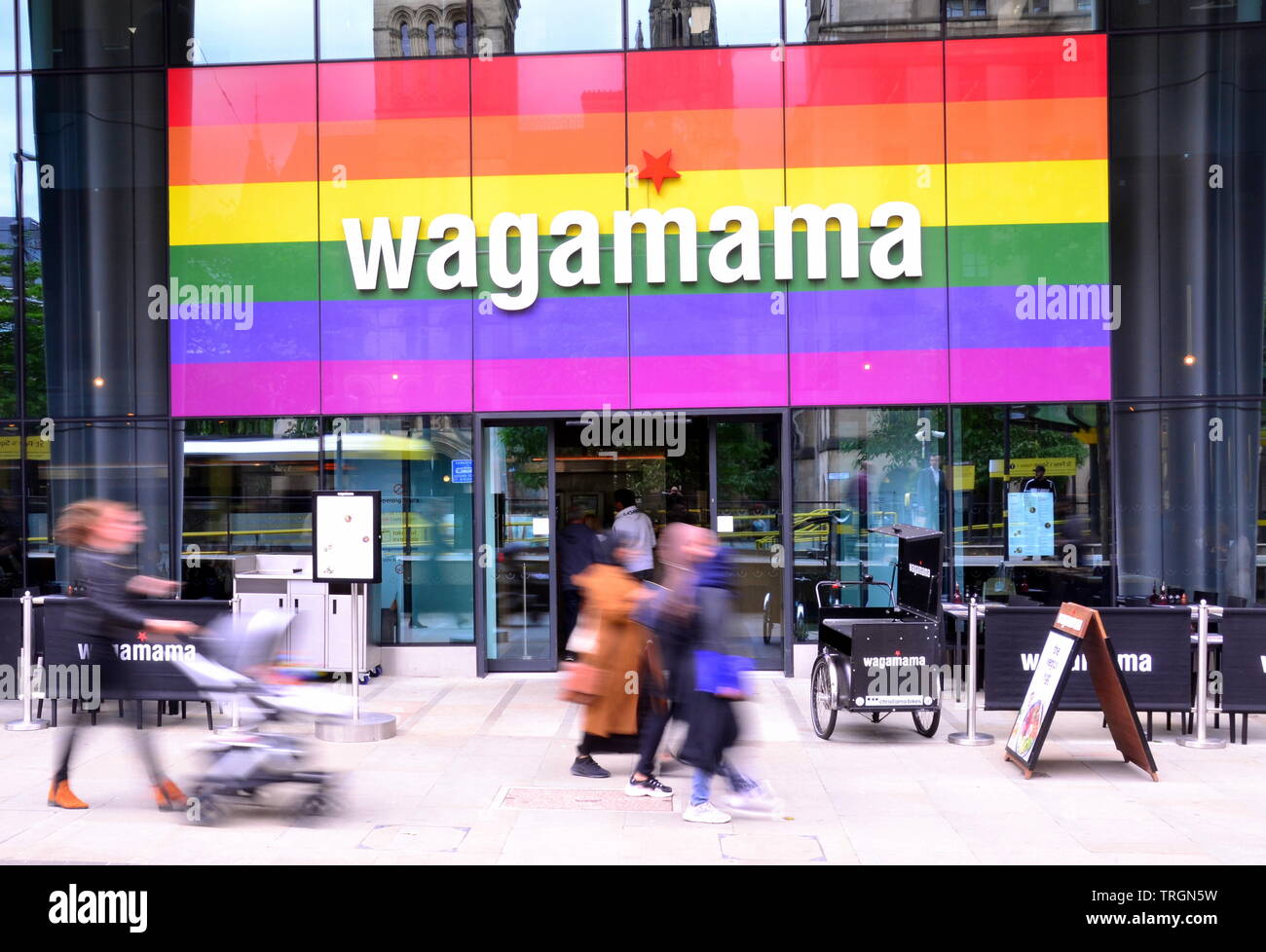 Wagamama restaurant uk hi-res stock photography and images - Alamy