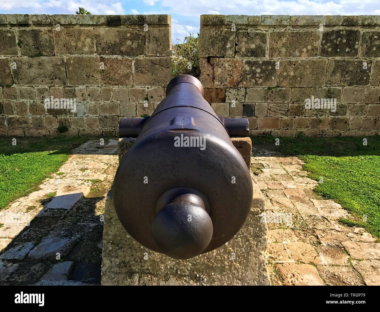 ancient canon in the old city of akko / acre in northern israel Stock ...