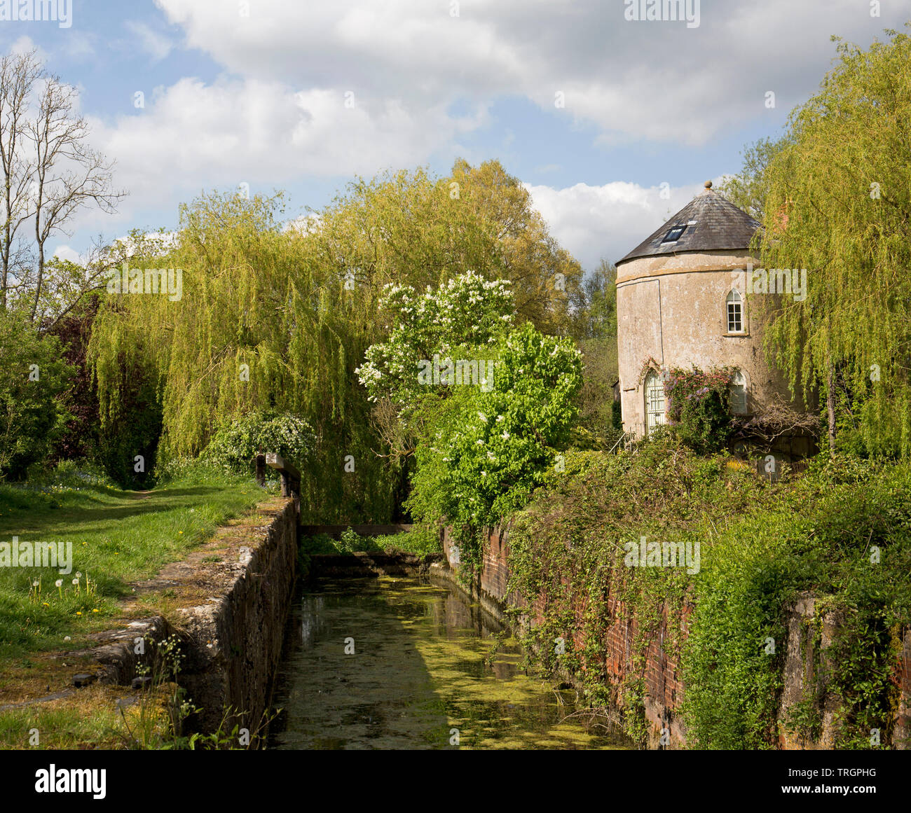 Roundhouse lock hi-res stock photography and images - Alamy