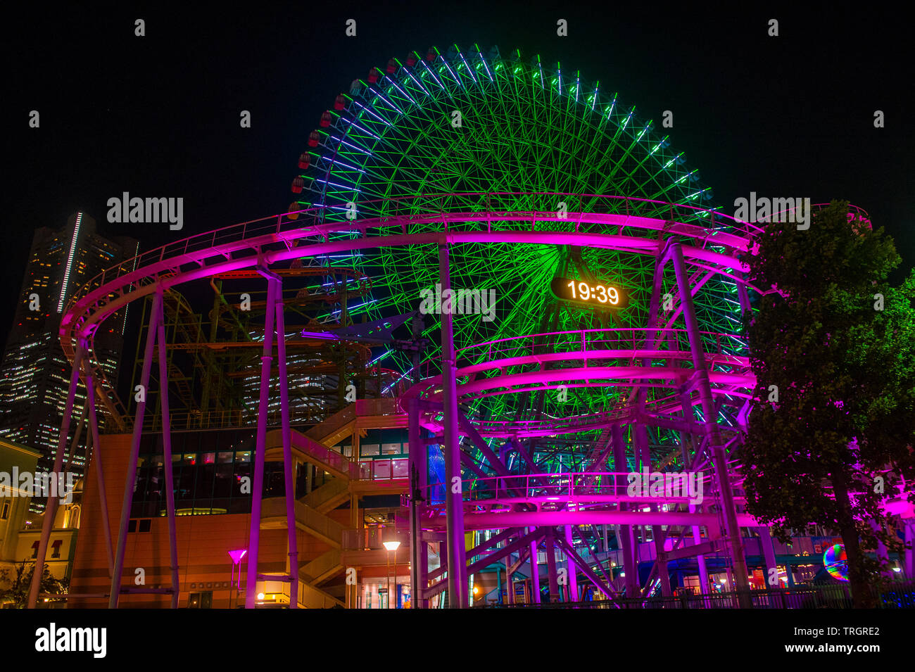 The Cosmo Clock 21 in Yokohama Japan Stock Photo - Alamy