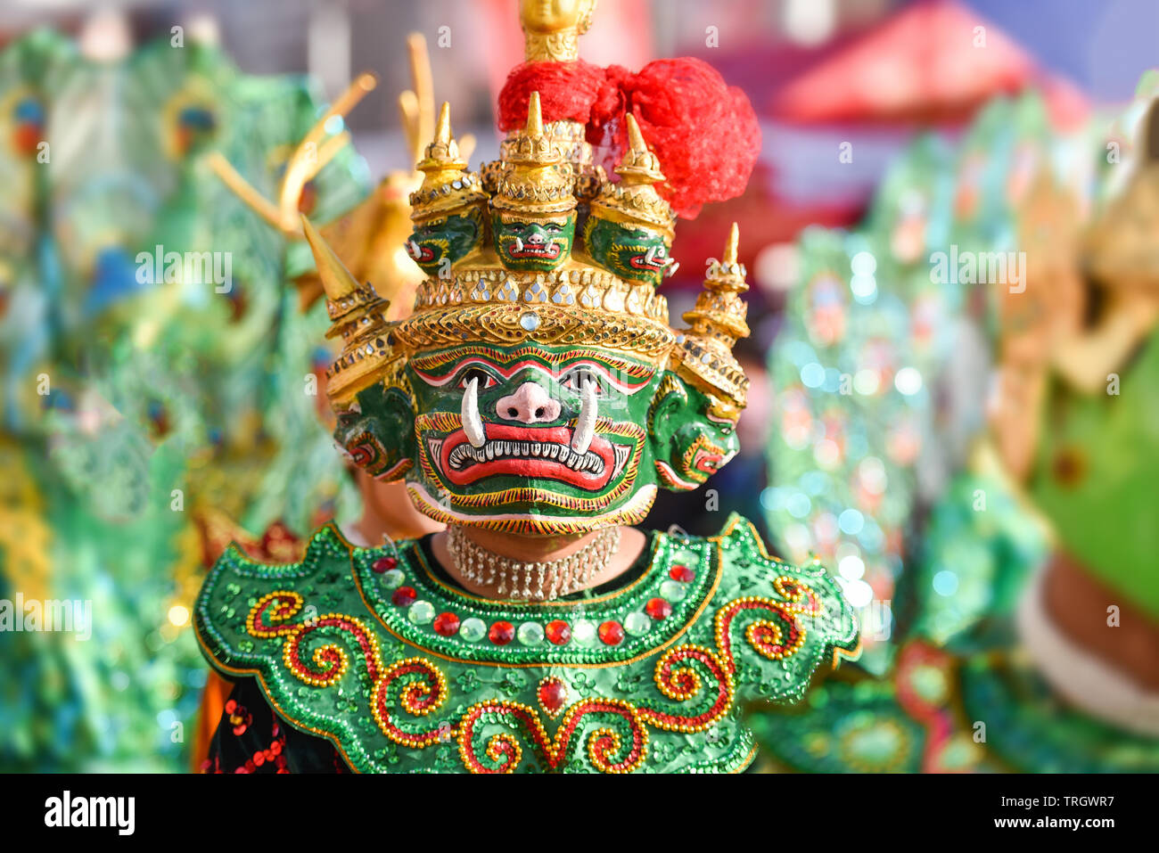 Giant mask / giant thai monster of dance performance based on drama ...