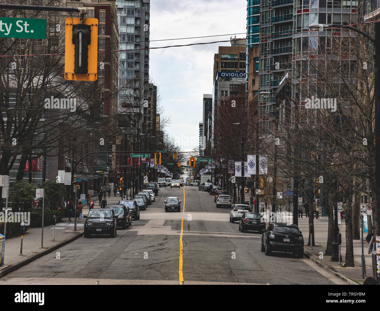 Downtown vancouver and shopping hi-res stock photography and images - Alamy