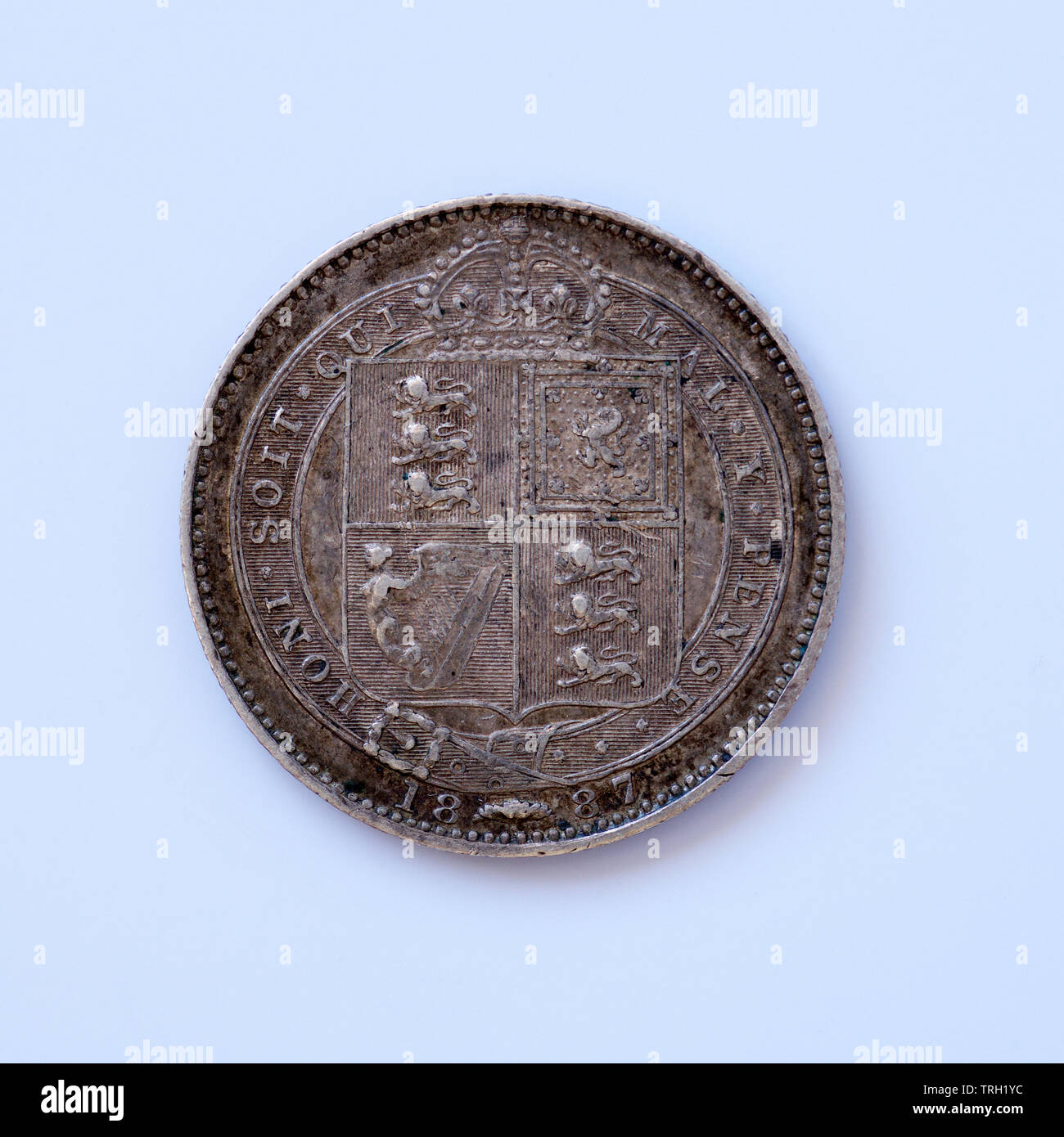 British coin shield hi-res stock photography and images - Alamy