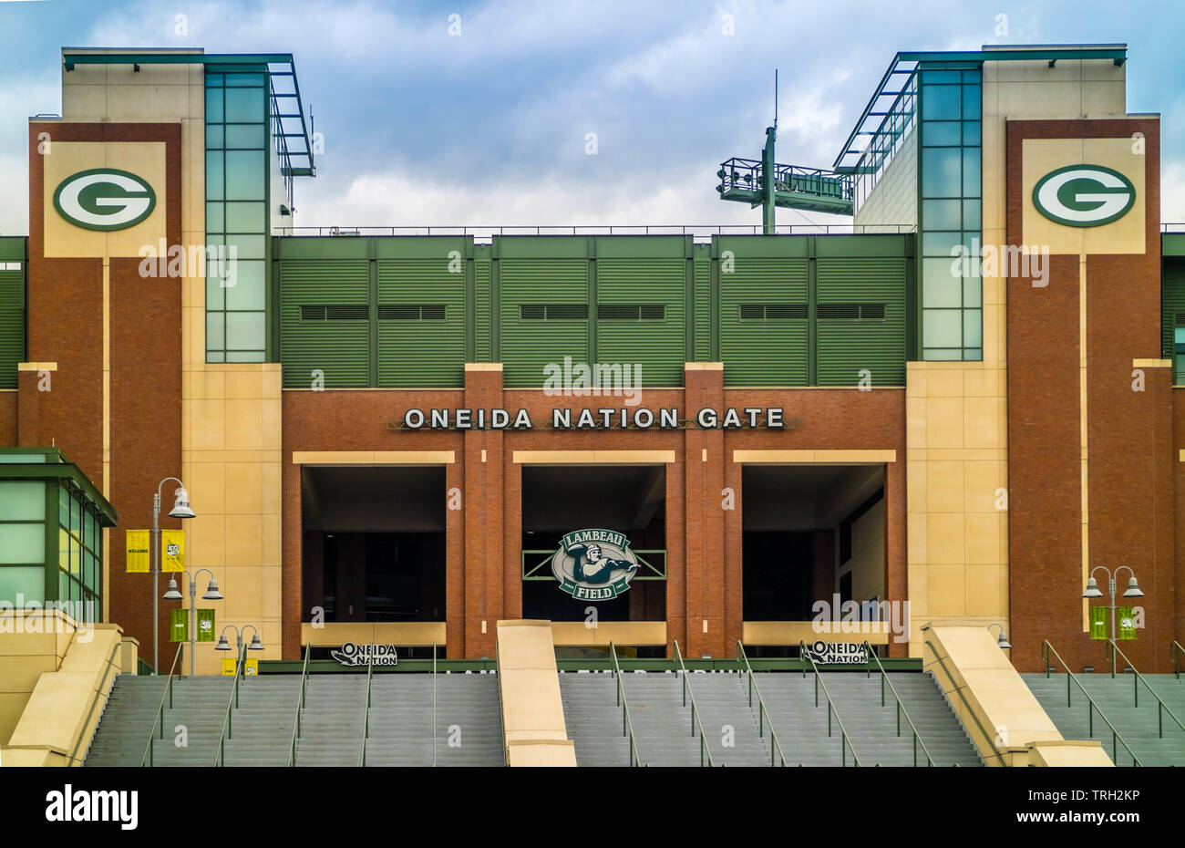 Lambeau field atrium hi-res stock photography and images - Alamy