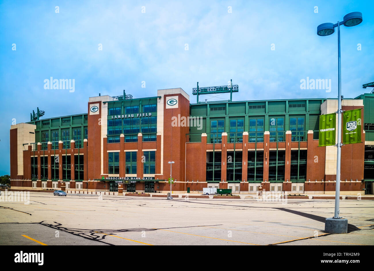 Green Bay, WI, USA - June 16, 2018: The huge Lambeau Field Atrium ...