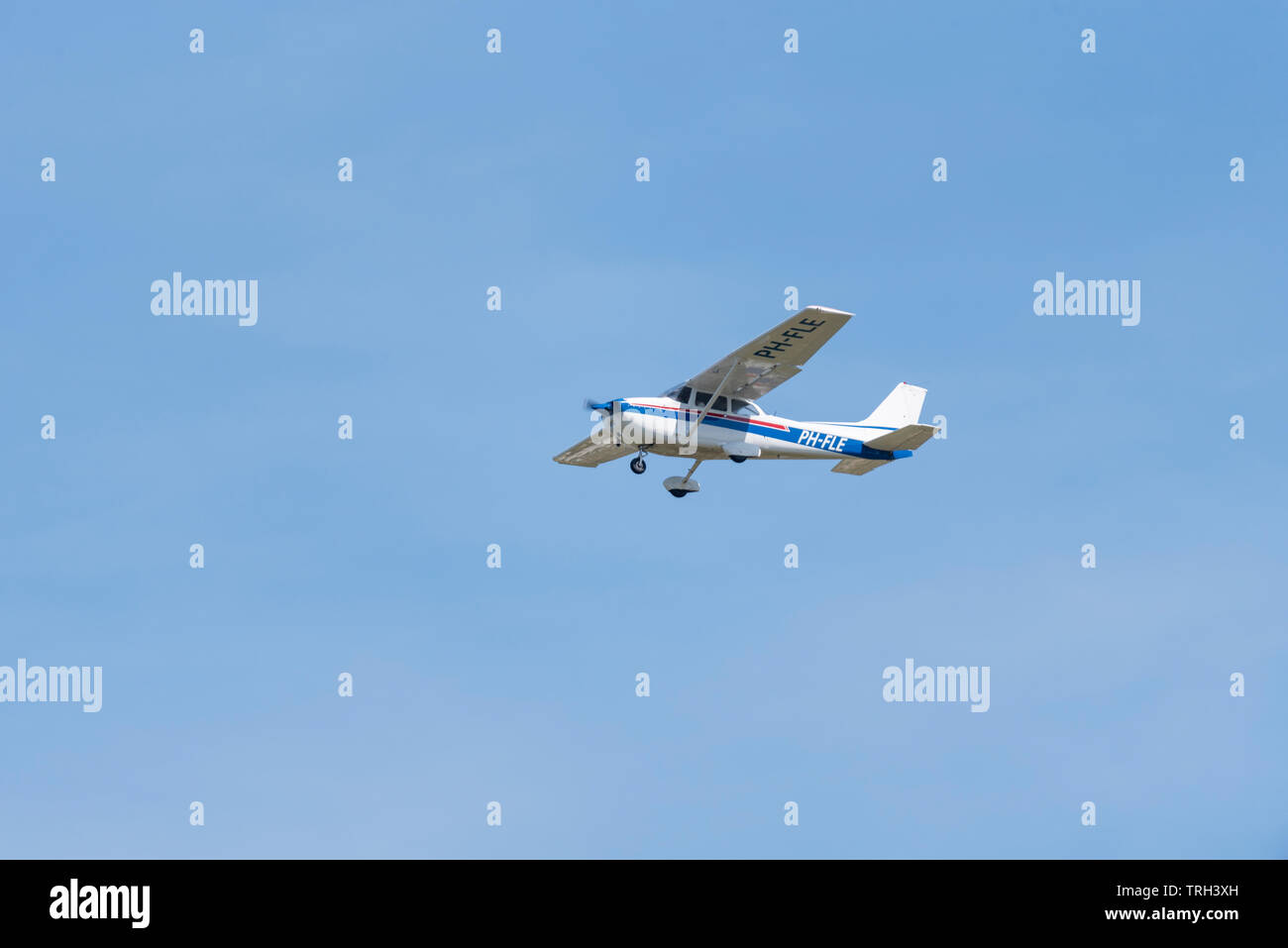 Reims Cessna F172N Skyhawk C172 PH-FLE light aircraft plane flying in ...