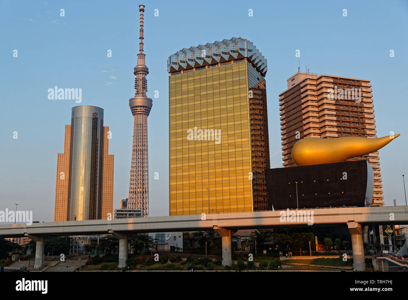 TOKYO, JAPAN, May 11, 2019 : Asahi Beer Hall and Asahi Flame seen from ...