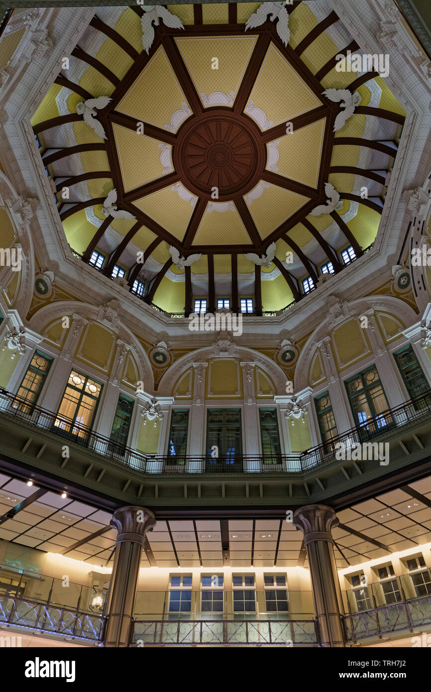 TOKYO, JAPAN, May 12, 2019 : Inside Tokyo railway station building. The ...