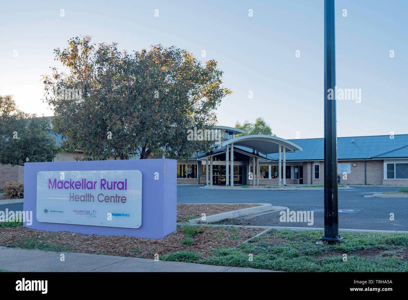 The local general practice medical centre in the town of Gunnedah ...