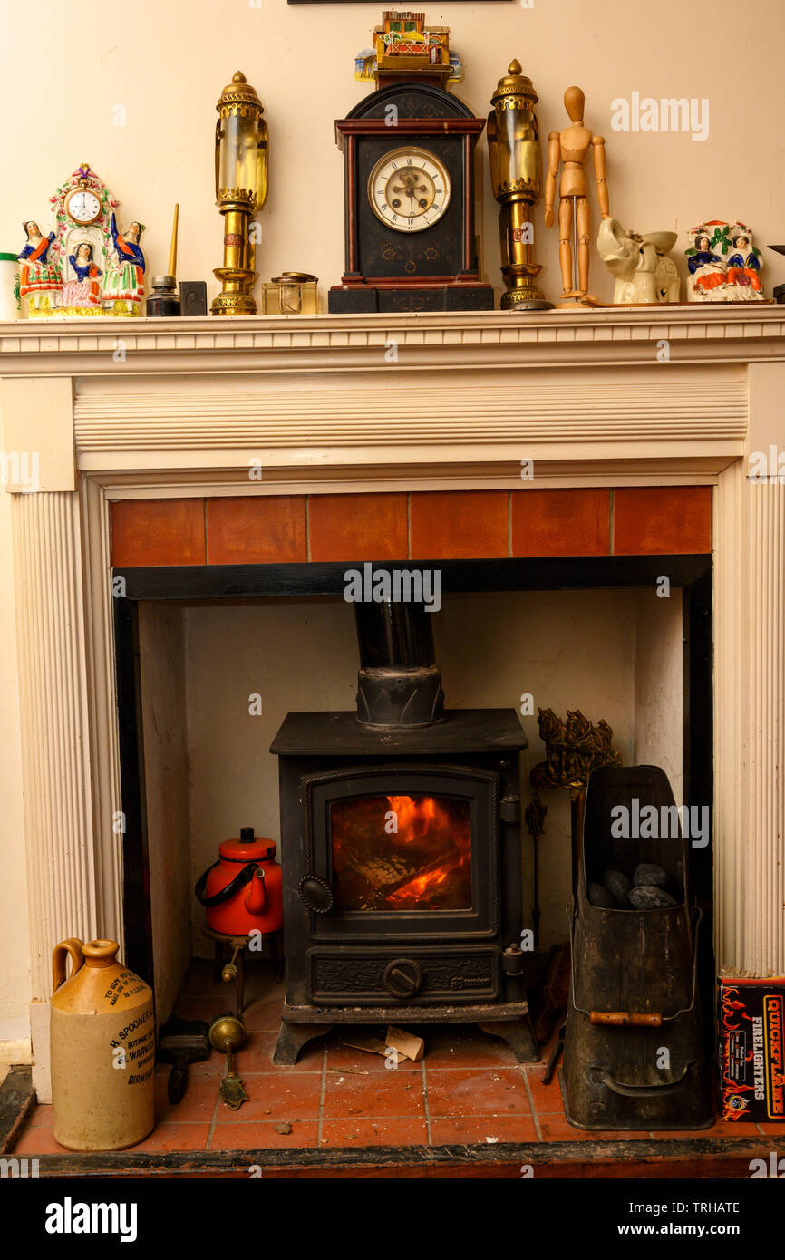 Wood and coal burning fire Stock Photo - Alamy