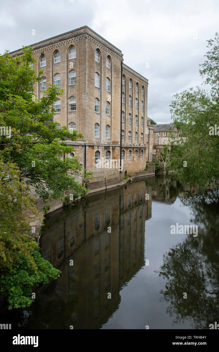 Reflections in the River Avon at Bradford on Avon, West Wiltshire in ...