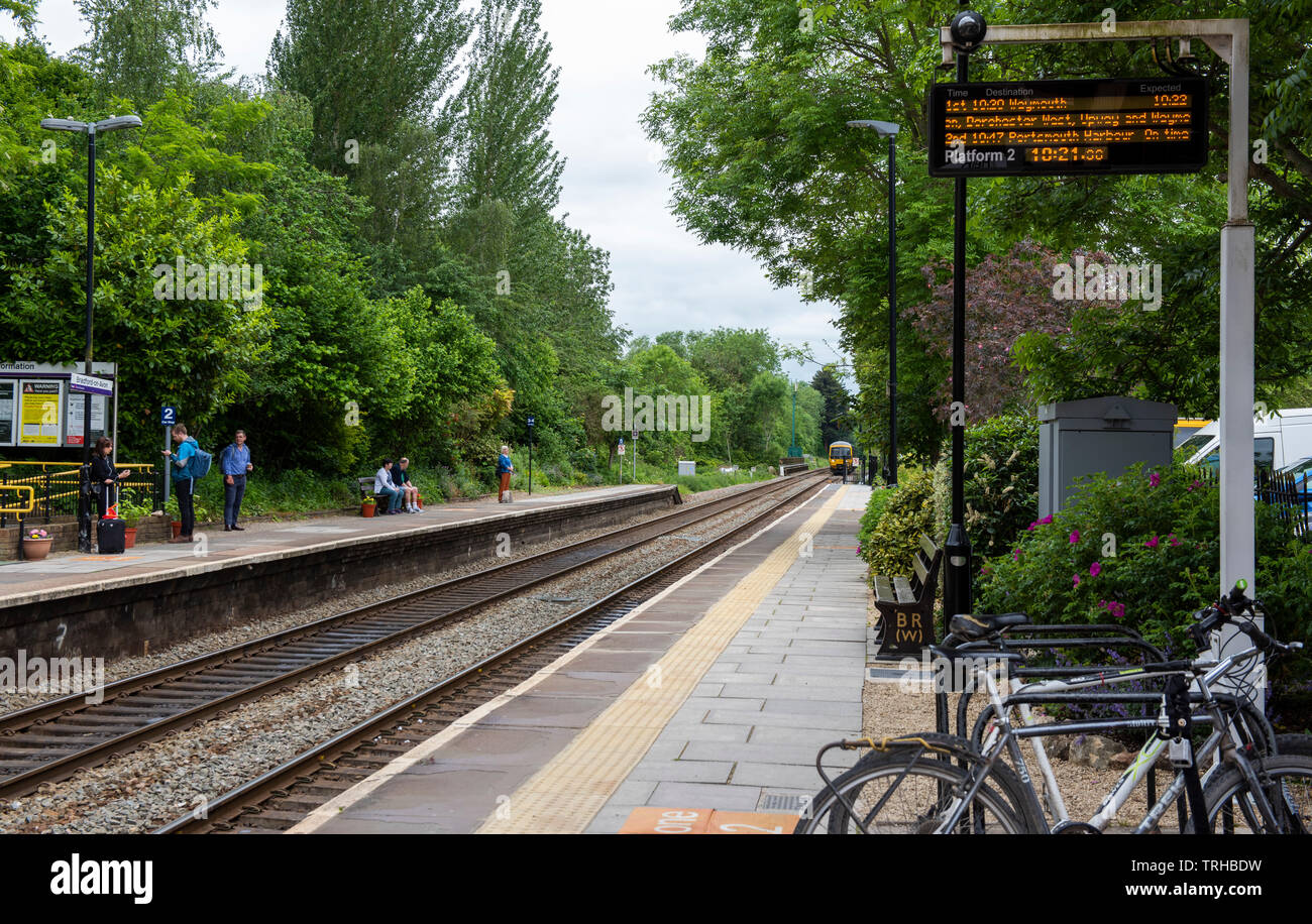 Bradford on avon train station hi-res stock photography and images - Alamy