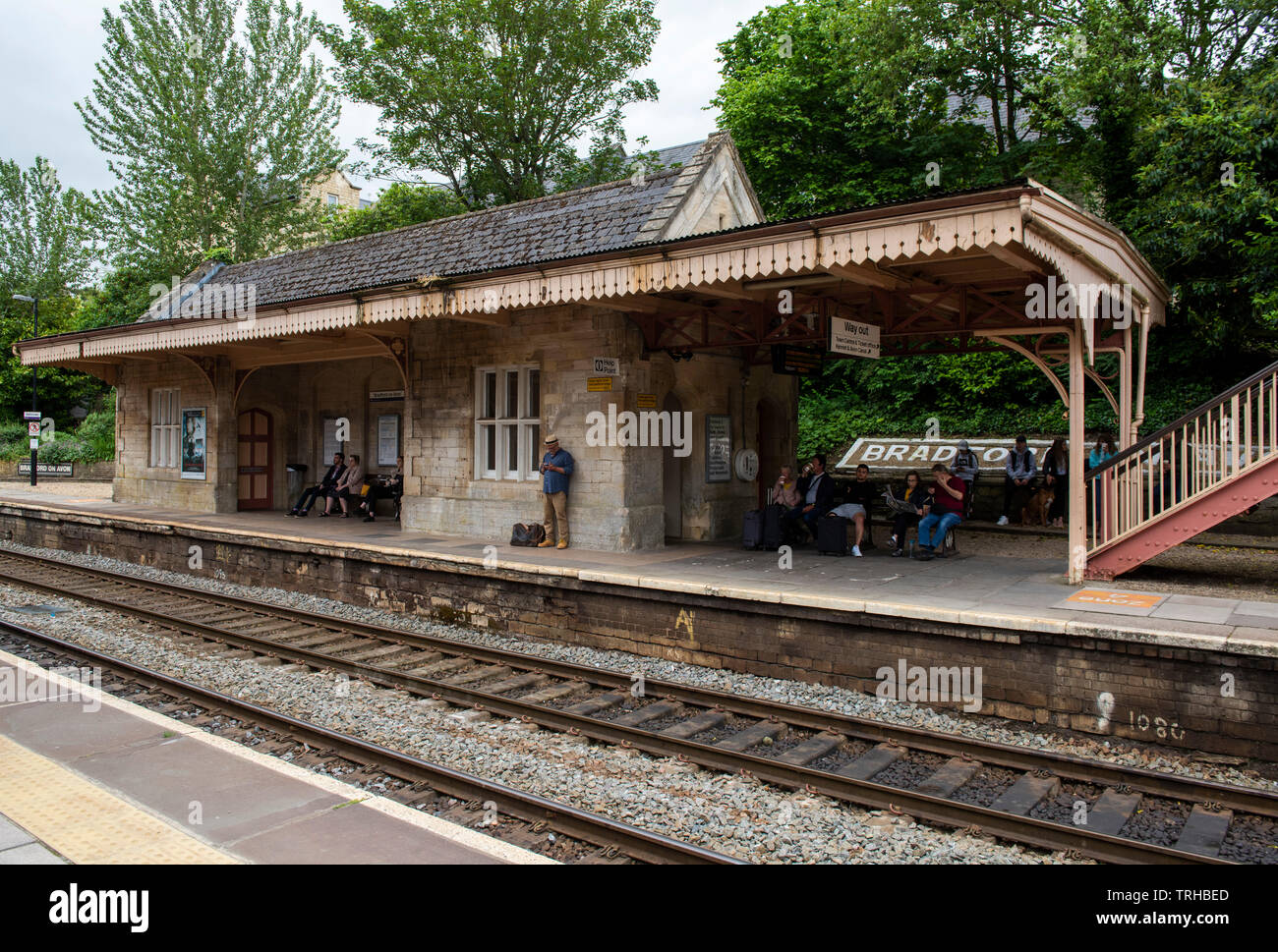 Railway station bradford on avon hi-res stock photography and images ...
