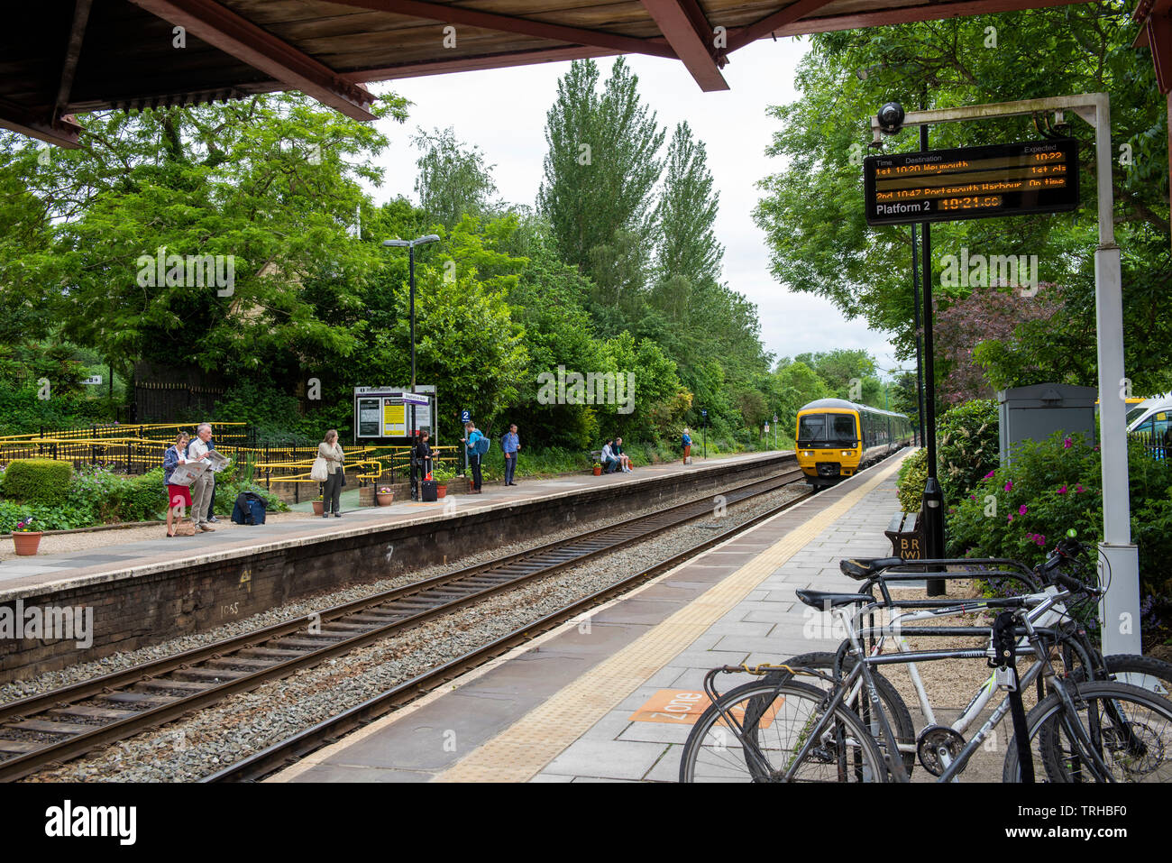 Trowbridge station hi-res stock photography and images - Alamy