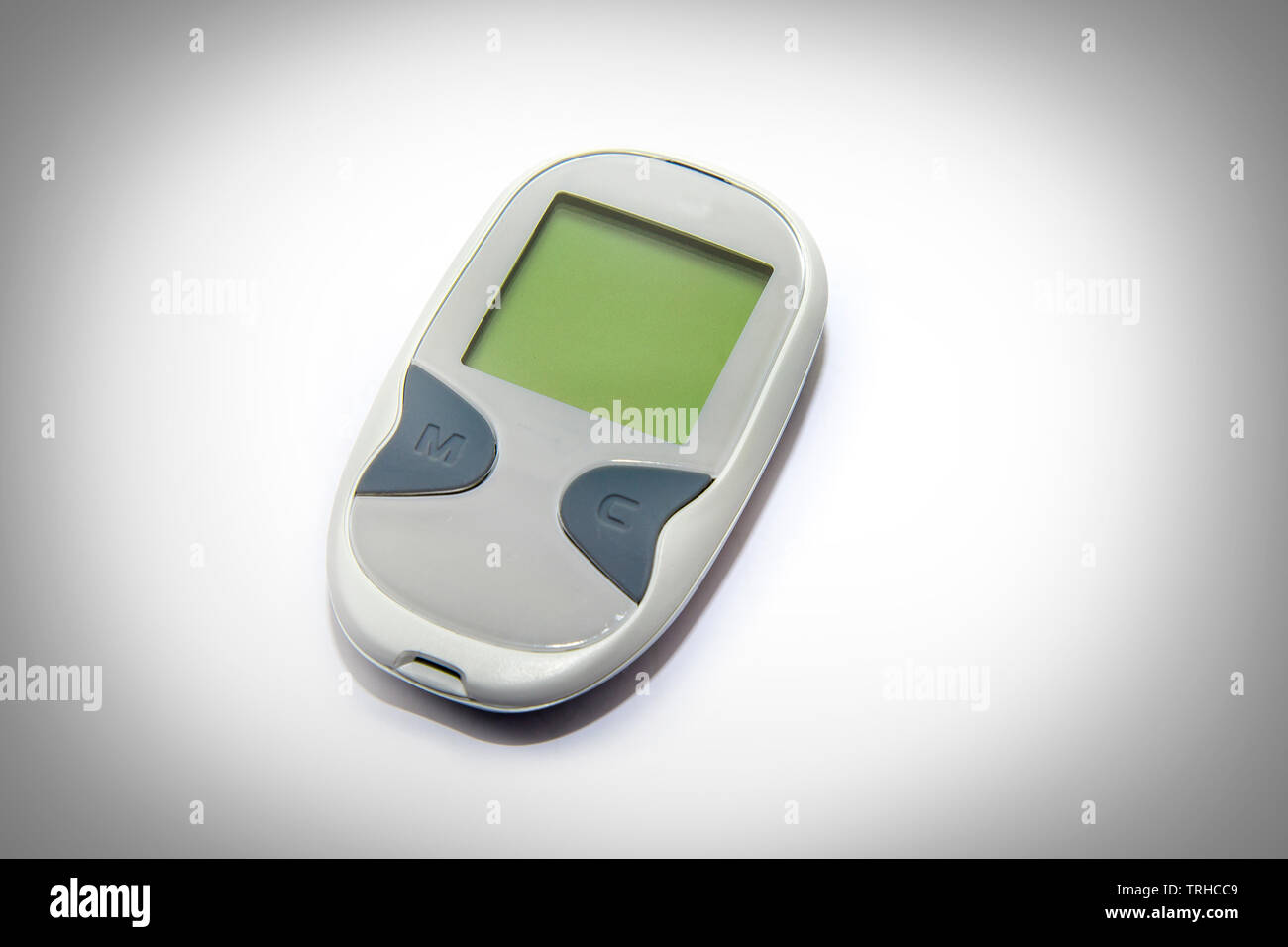 Blank glucometer on ????? background. Diabetes concept Stock Photo - Alamy