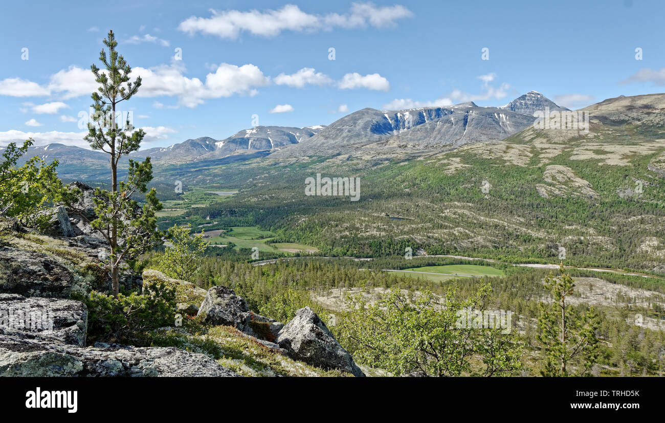 Norway. Wanderung zur Alm Bakkeseter in Rondane Stock Photo - Alamy