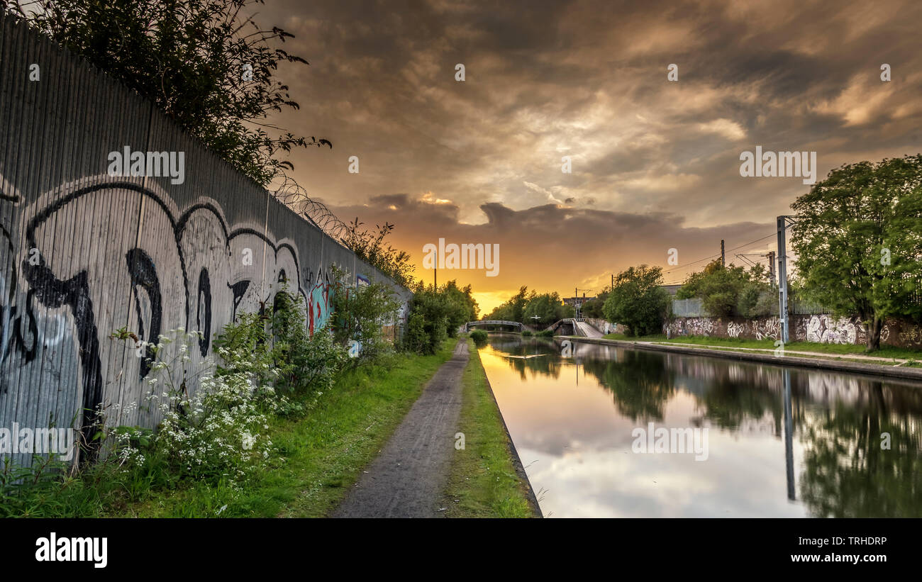 Graffiti reflection canal hi-res stock photography and images - Alamy