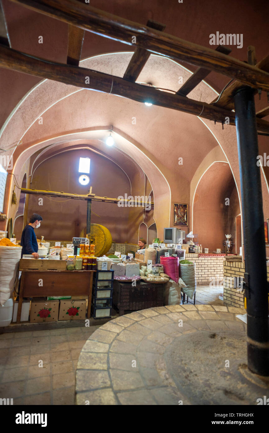 Old persian merchant hi-res stock photography and images - Alamy