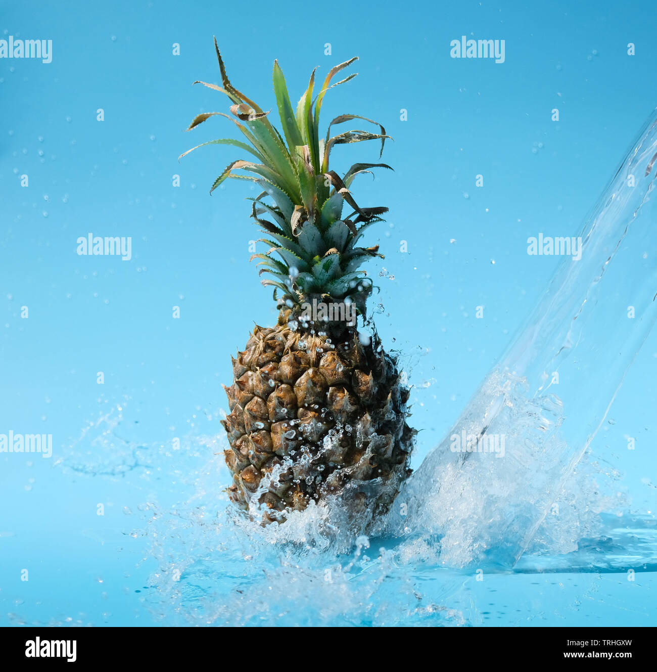 Pineapple juice splash hi-res stock photography and images - Alamy
