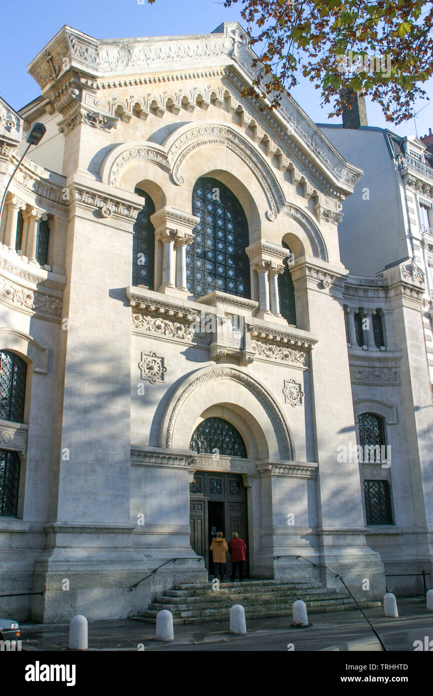 Eglise protestante unie de france hi-res stock photography and images ...