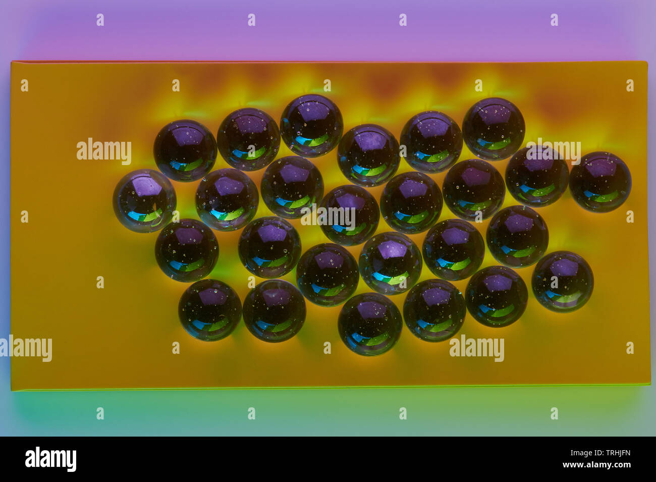 Green marble ball hi-res stock photography and images - Alamy