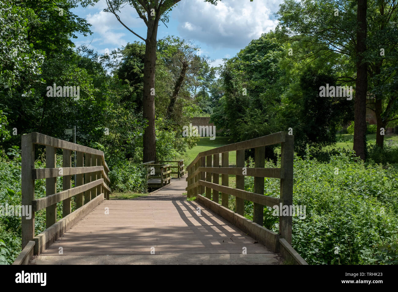 Bridge over the River Pinn at Long Meadow, Eastcote, Hillingdon, UK ...