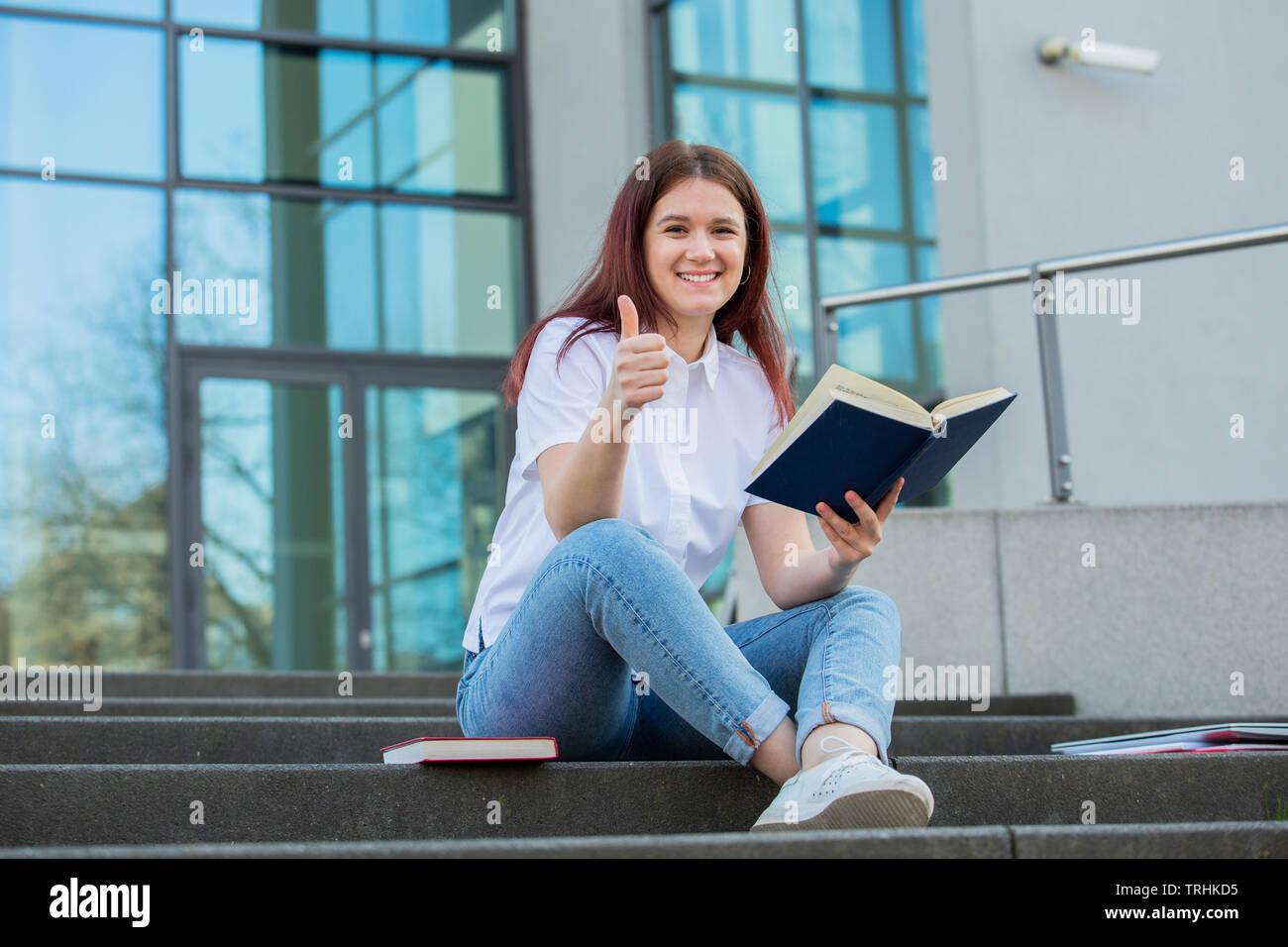 Student up stairs hi-res stock photography and images - Alamy