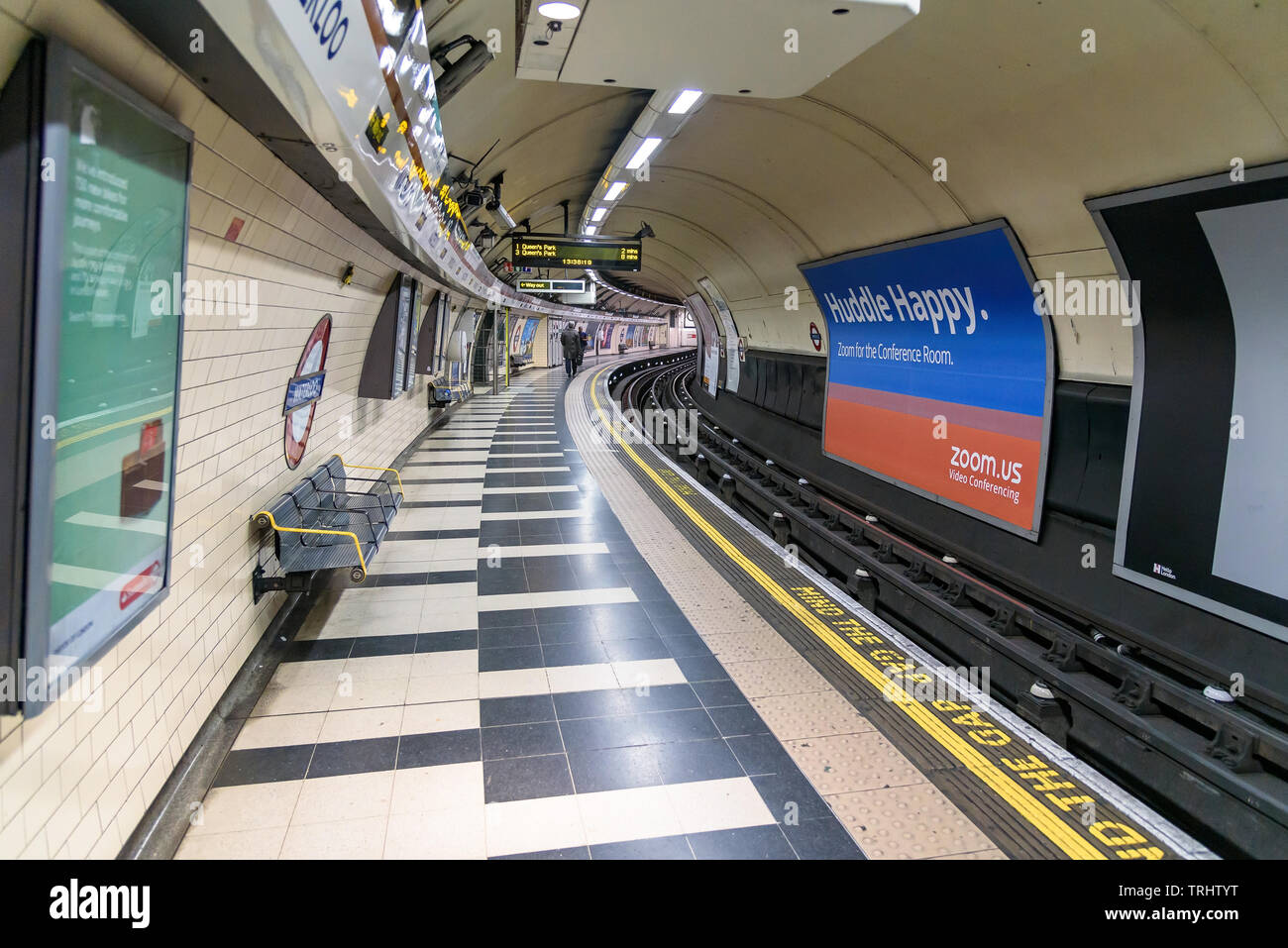 Waterloo underground station hi-res stock photography and images - Alamy