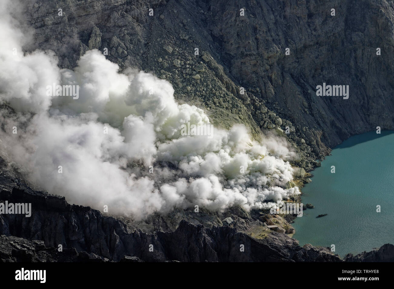 Kawah Ijen, Java island, Indonesia. 11th May, 2019. General view of Kawah Ijen volcano crater ...