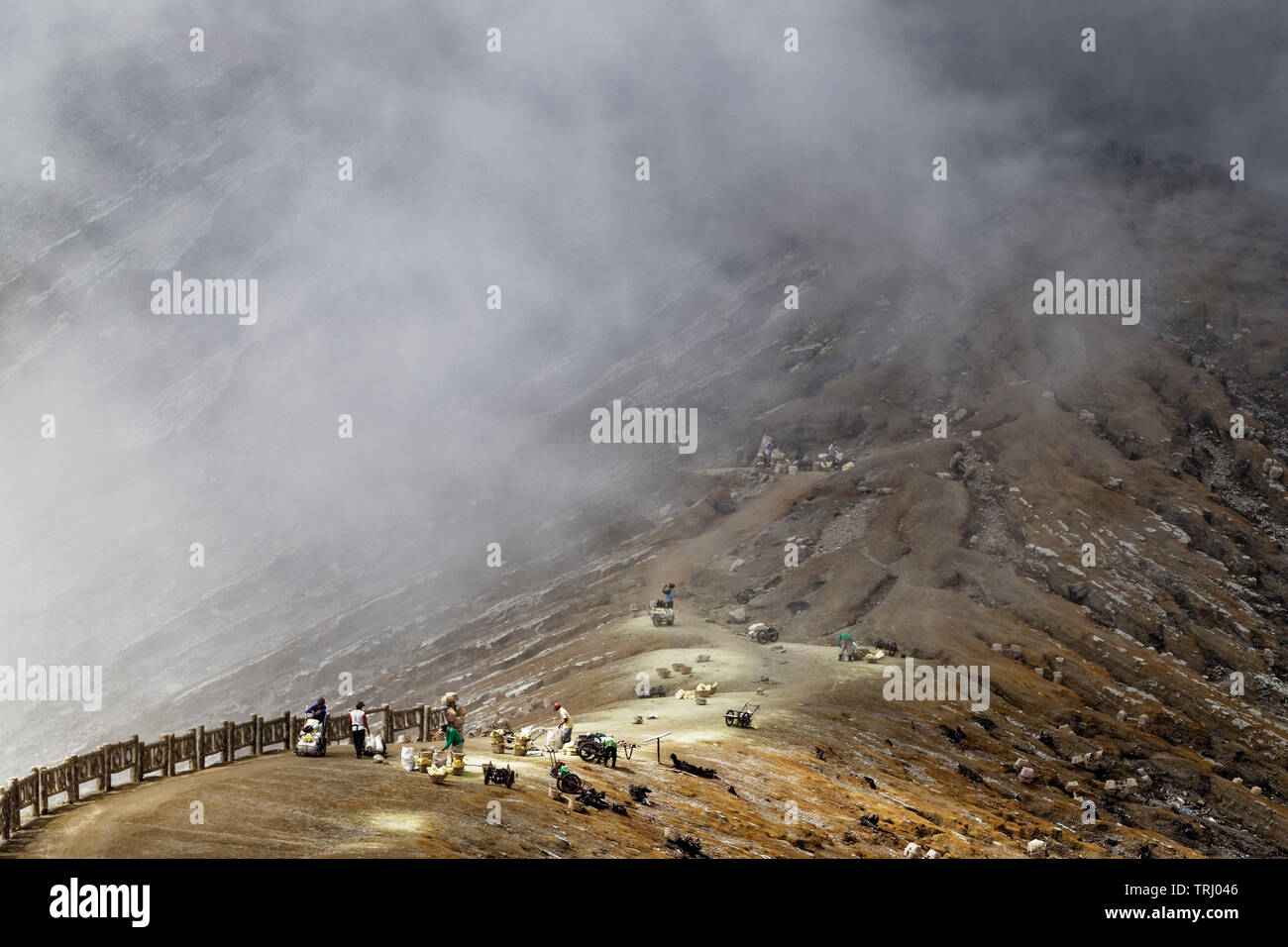 Kawah Ijen, Java island, Indonesia. 11th May, 2019. Panoramic view of sulfur carriers of Kawah ...