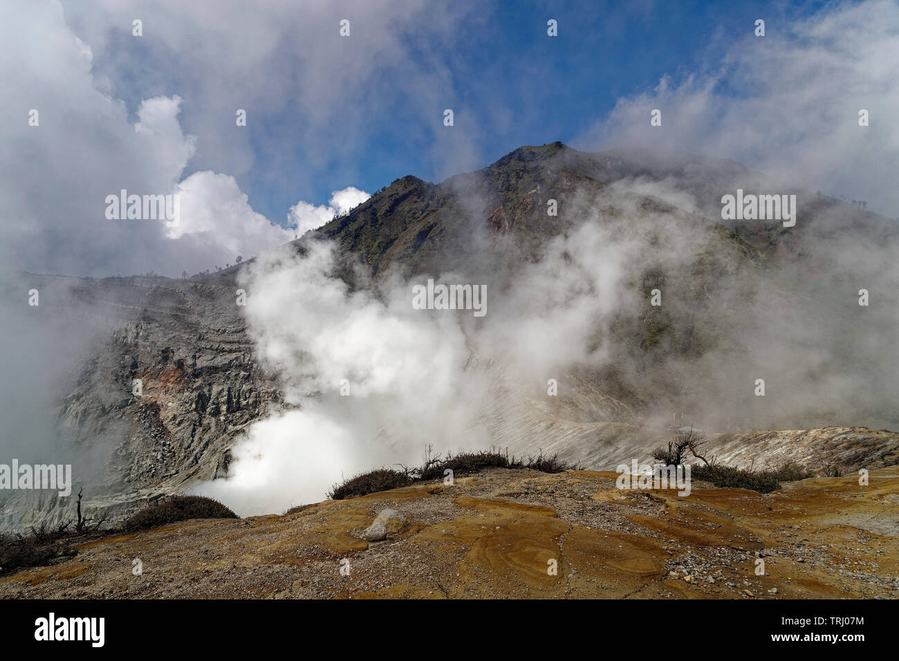 Kendeng caldera hi-res stock photography and images - Alamy
