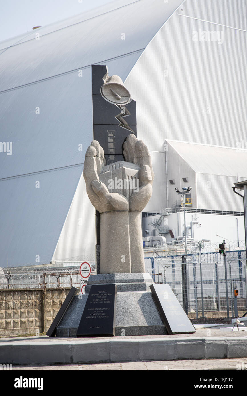 Chernobyl, Ukraine. 10th April, 2019. The New Safe Confinement covers ...