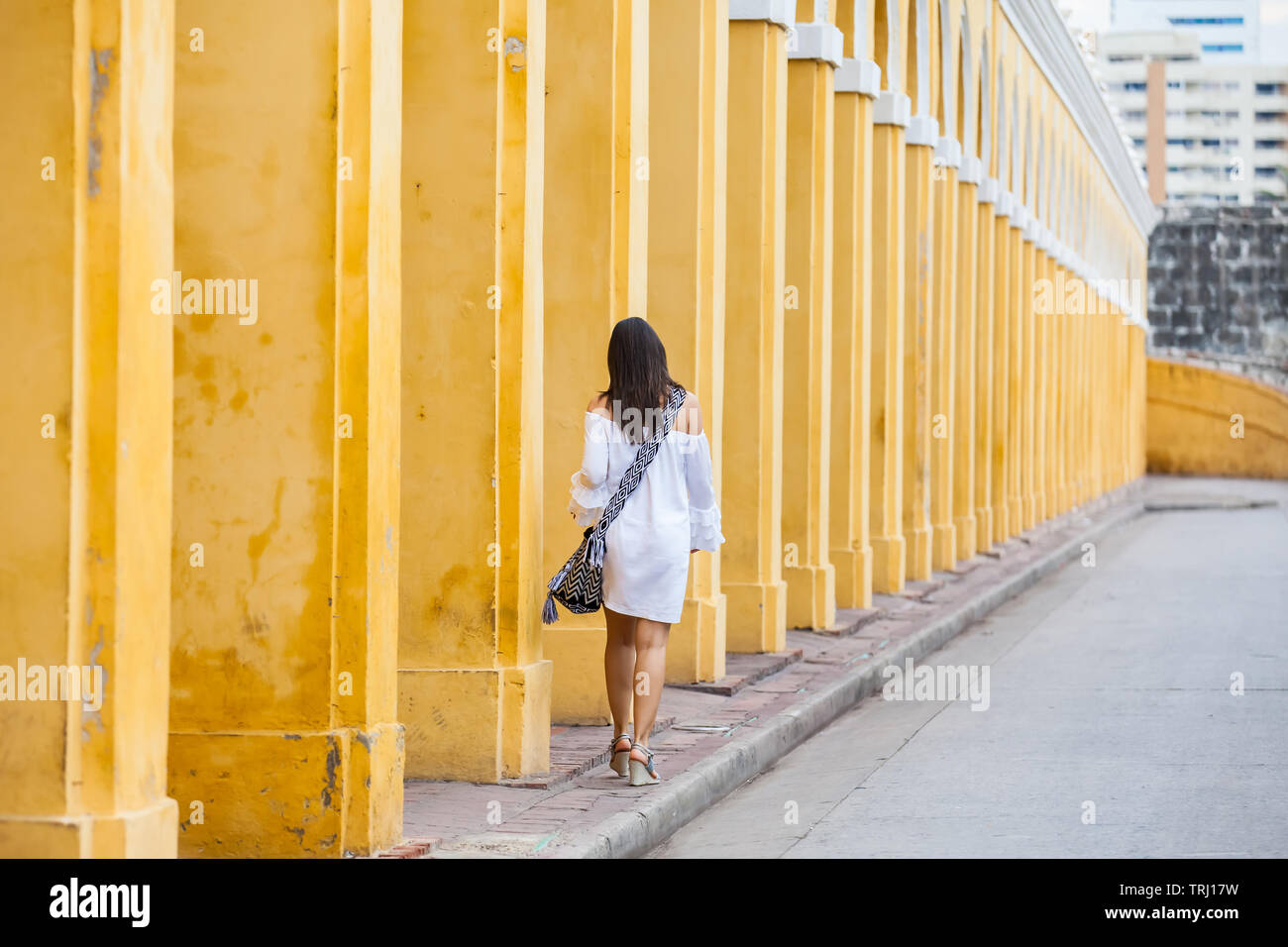 Walking around walled city hi-res stock photography and images - Alamy
