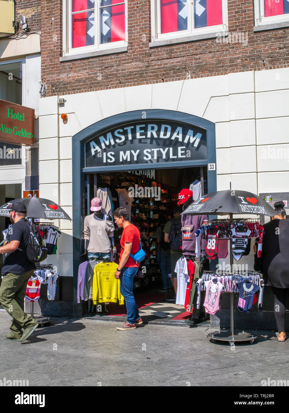 Food stalls amsterdam hi-res stock photography and images - Alamy