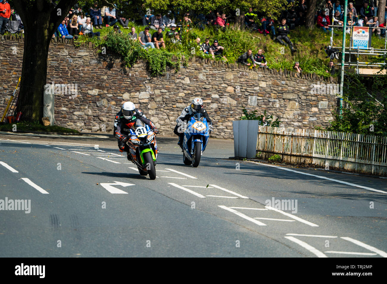 Motorcycle racers at the Isle of Man TT road race, 2019 Stock Photo - Alamy