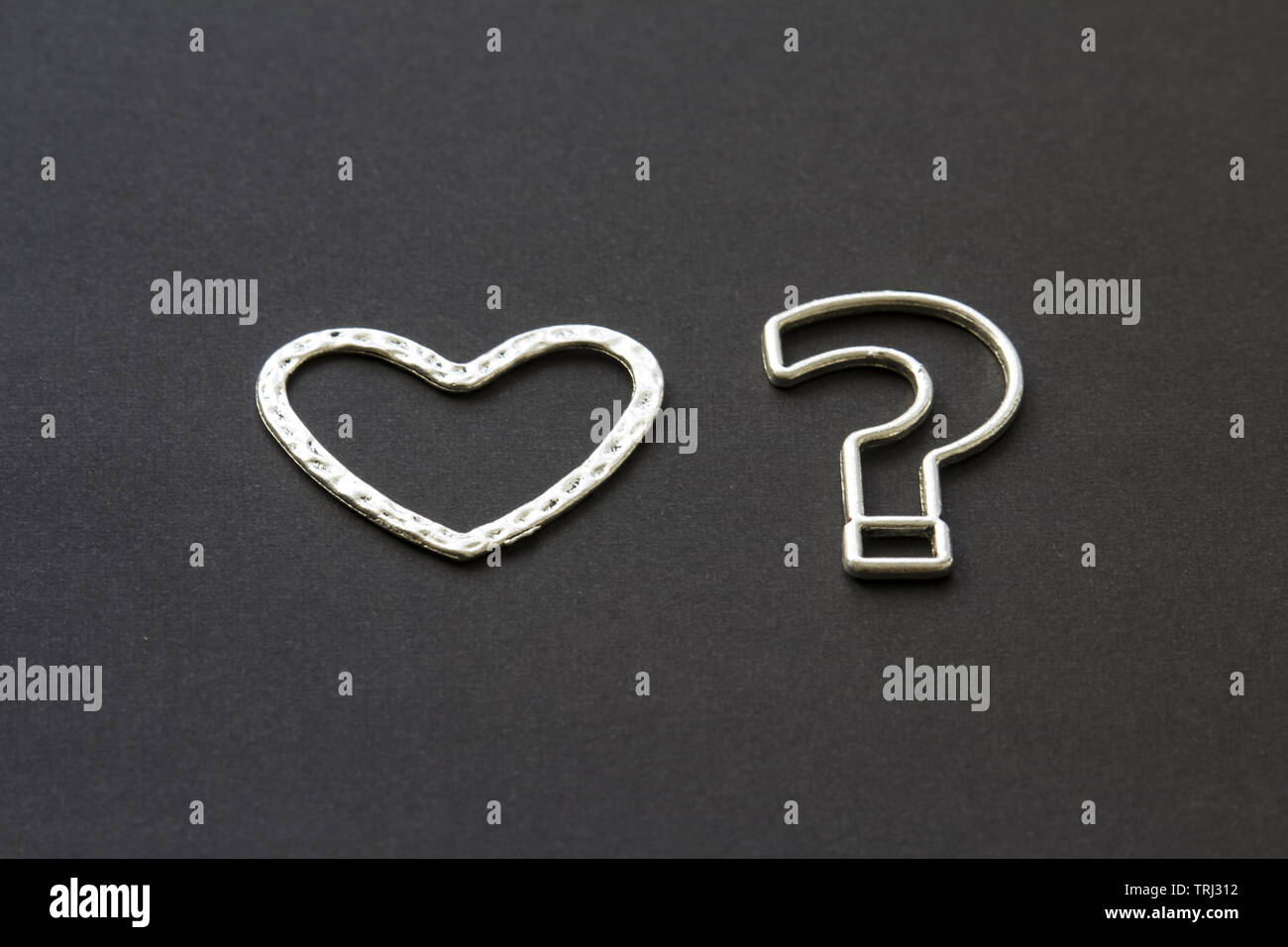 Heart question mark hi-res stock photography and images - Alamy