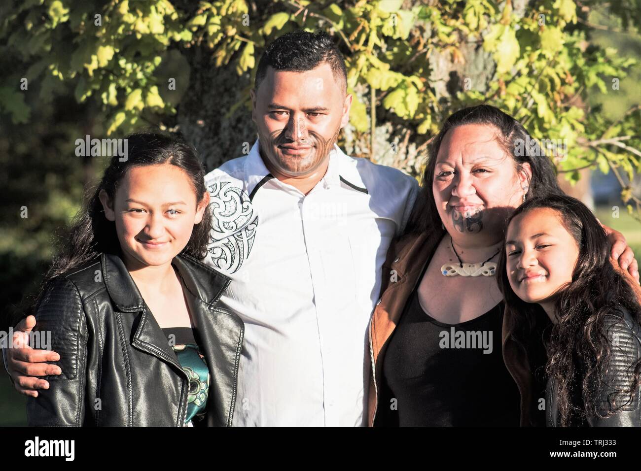 Maori people smiling hi-res stock photography and images - Alamy