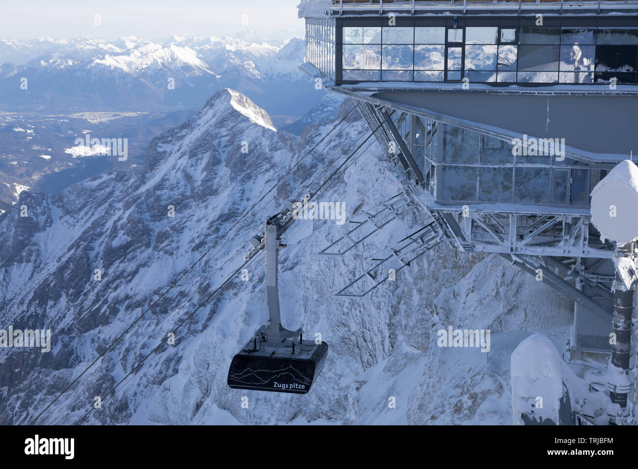 Cable car Zugspitze, Bavaria, Germany Stock Photo - Alamy