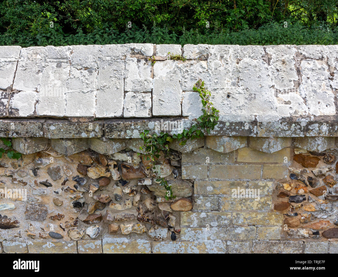 Flint covered hi-res stock photography and images - Alamy