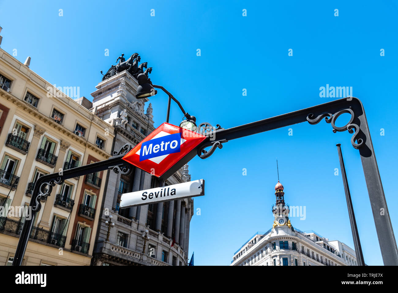 Metro station sevilla hi-res stock photography and images - Alamy