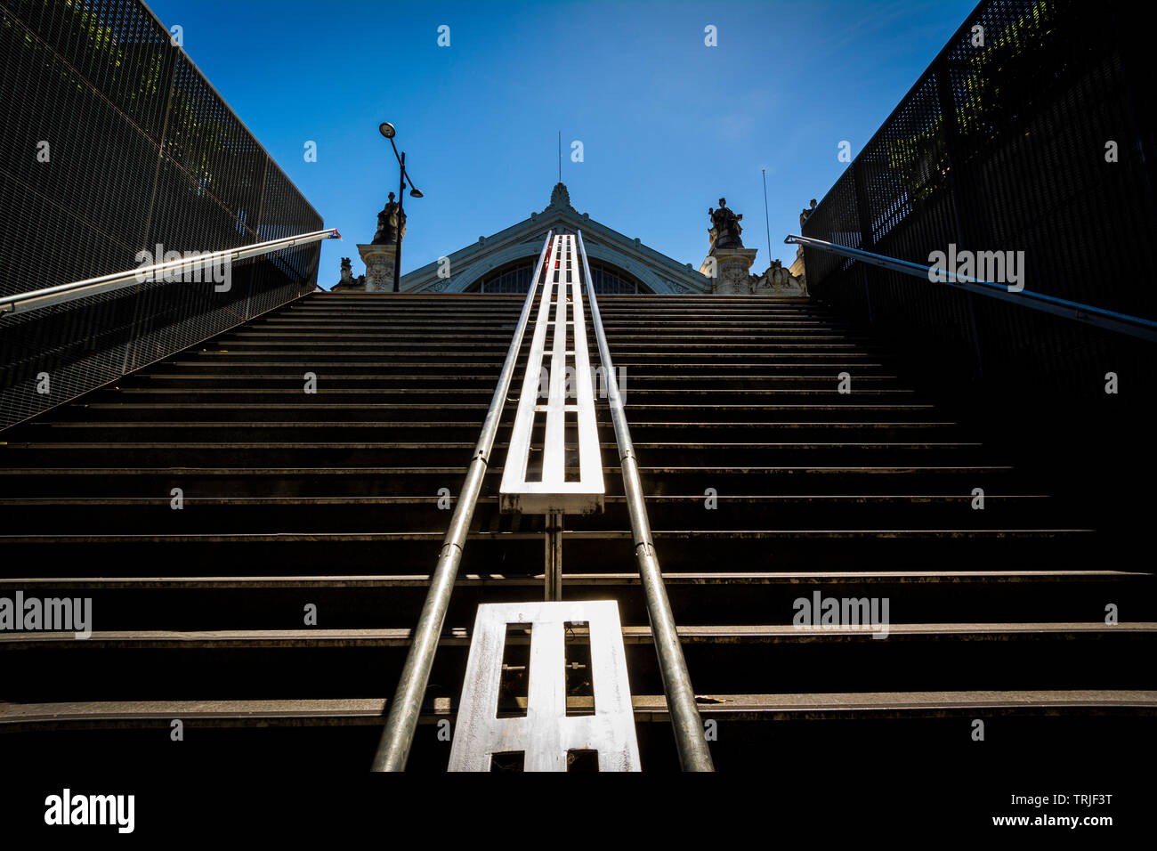 Metal ramp hi-res stock photography and images - Alamy