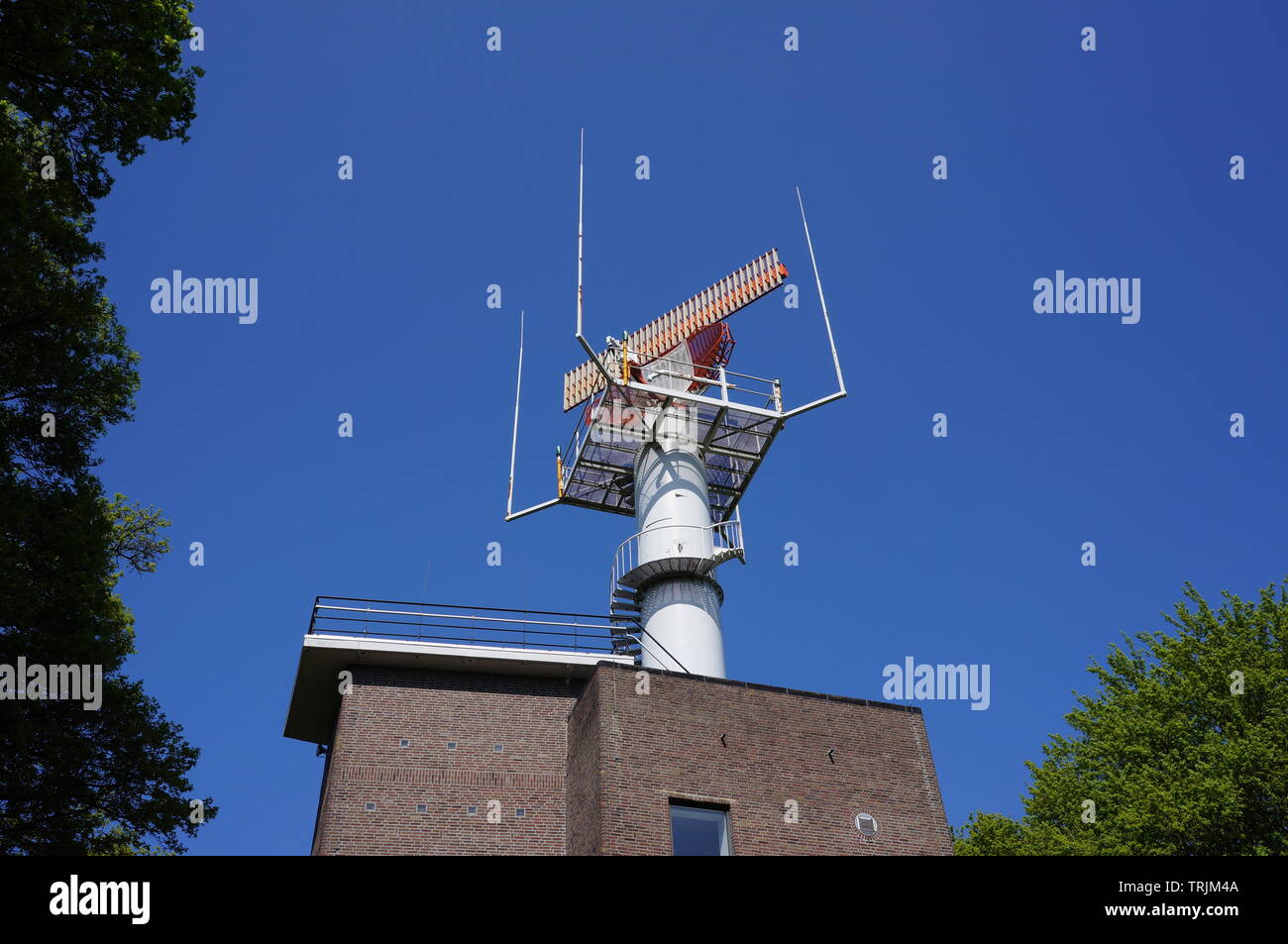 Hidden Antenna High Resolution Stock Photography and Images - Alamy