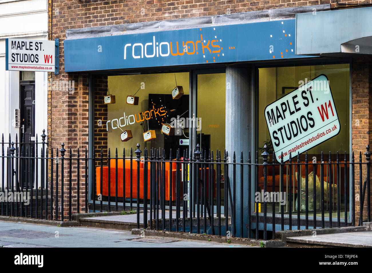 London radioworks hi-res stock photography and images - Alamy