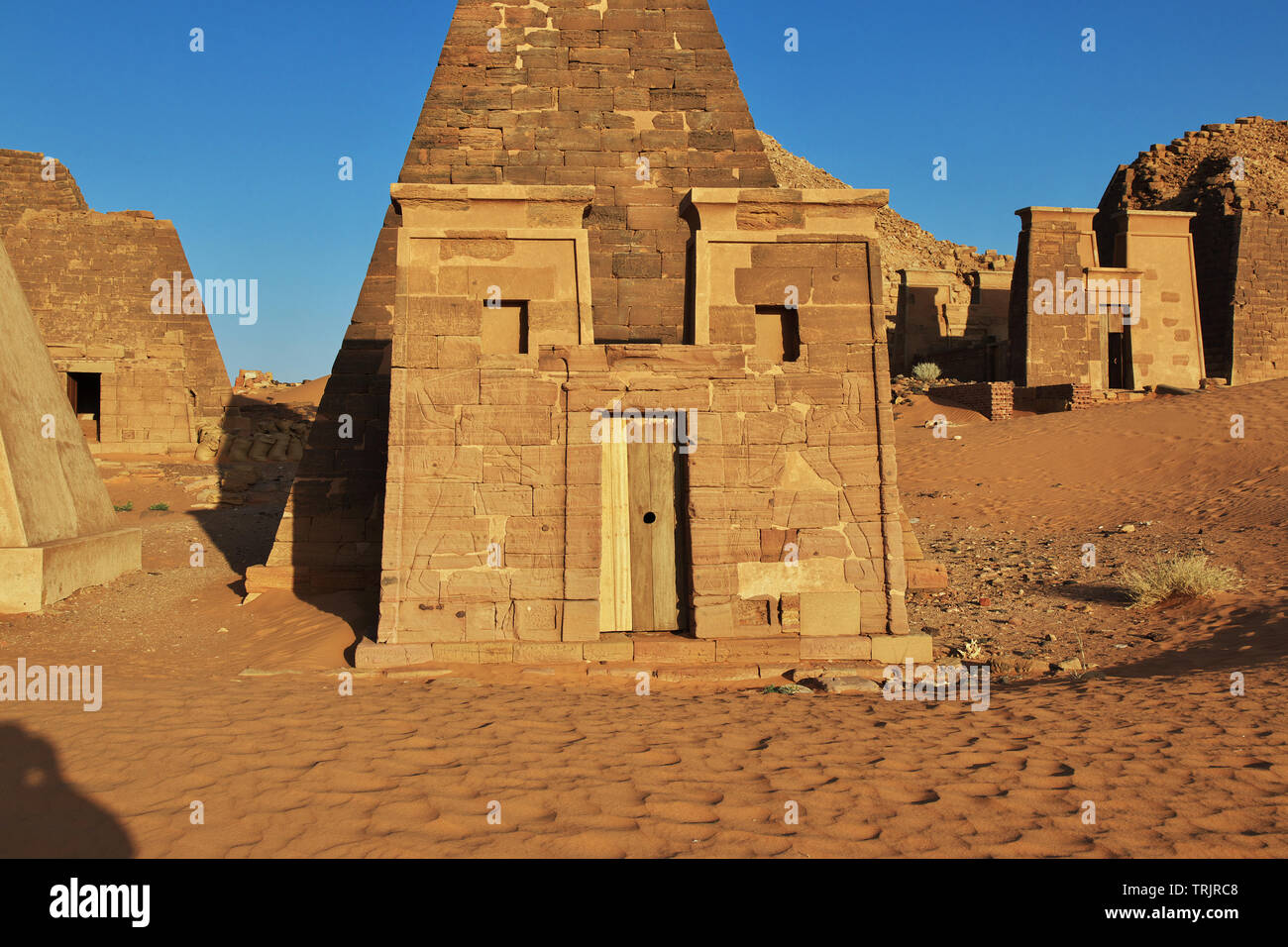 Meroe pyramids panorama hi-res stock photography and images - Alamy