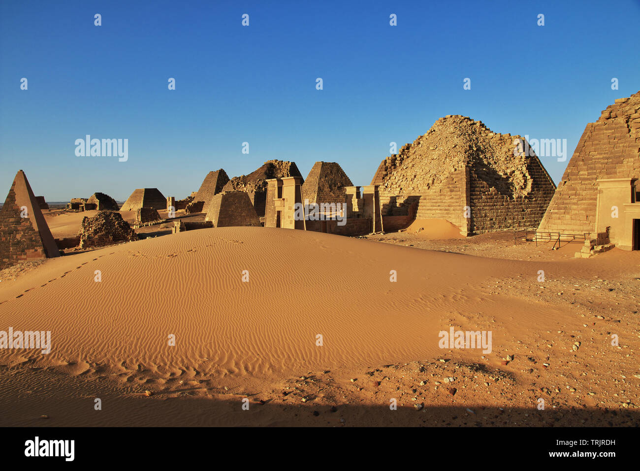 The ancient pyramids of Meroe in Sudan's desert Stock Photo - Alamy